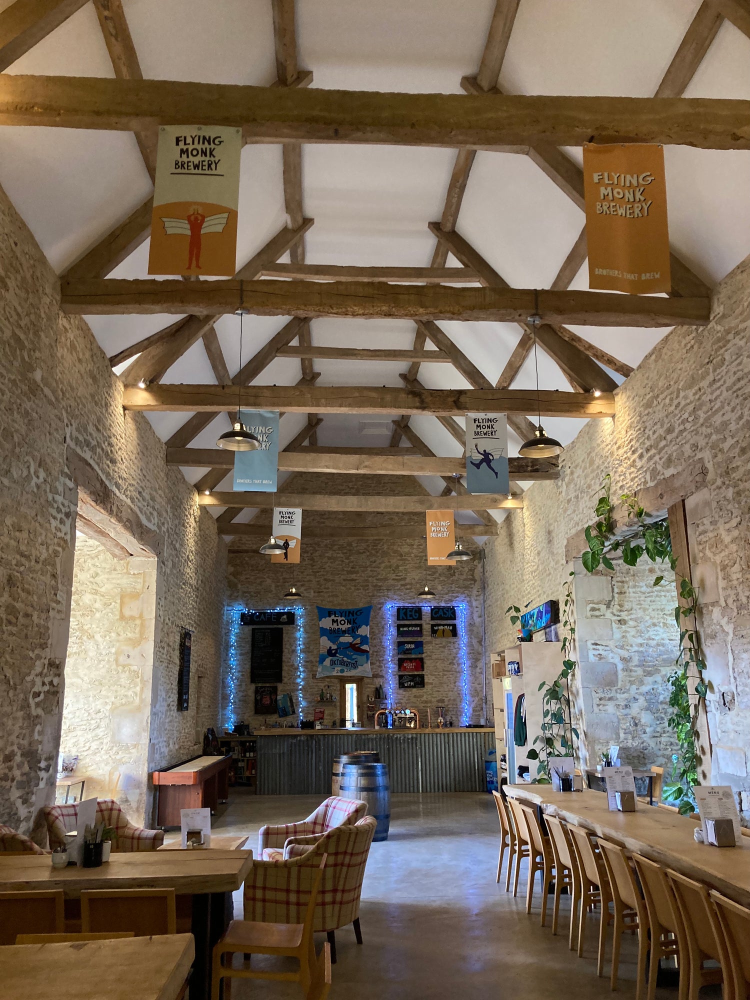 Café & Tap#N# – Flying Monk Brewery
